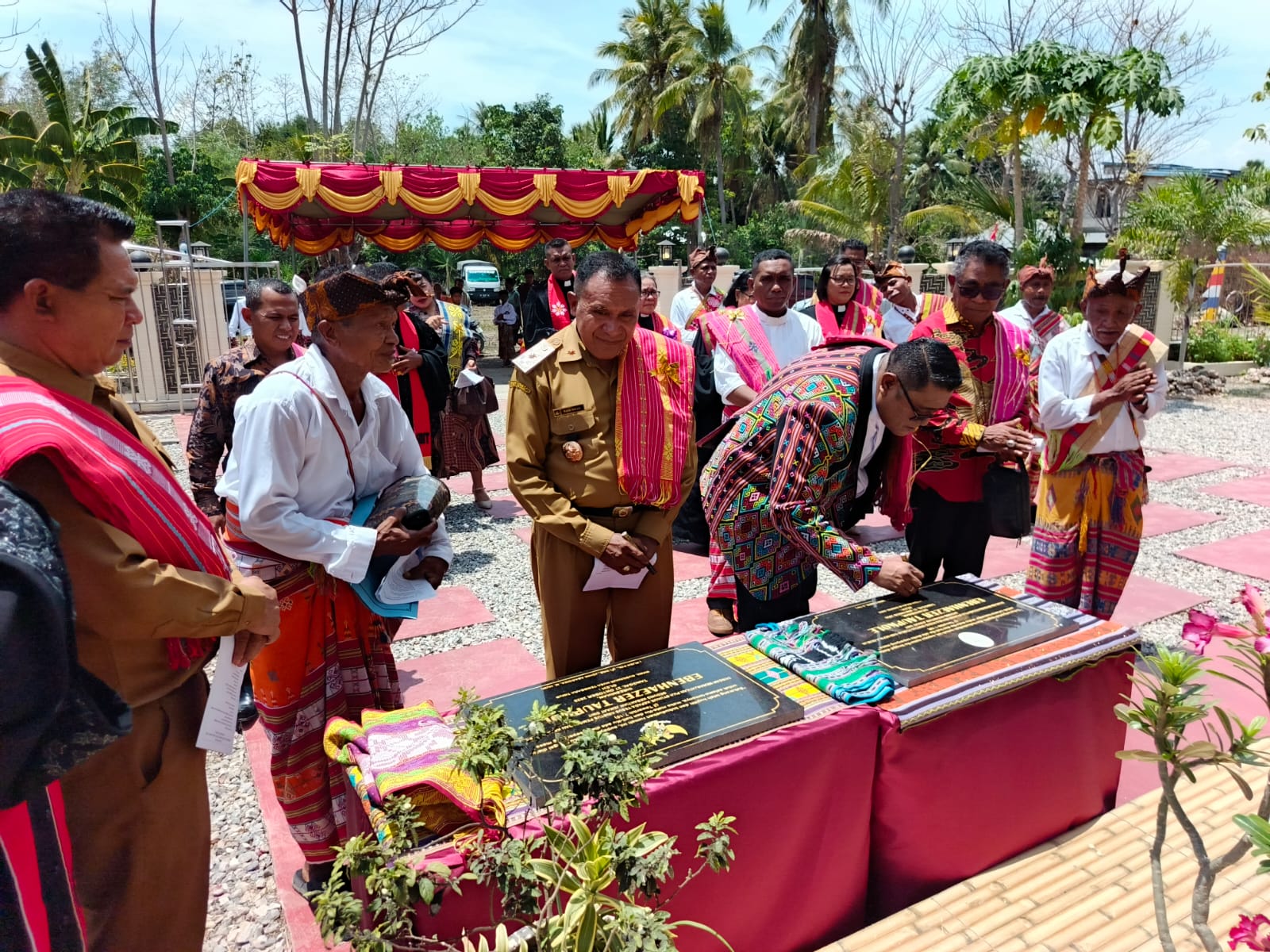 MENCARI & MENYELAMATKAN YANG HILANG (Lukas 15:1-10) – PDT. MELKY JONI ...